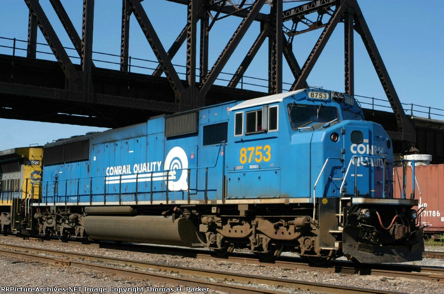 CSXT 8753 SD60I